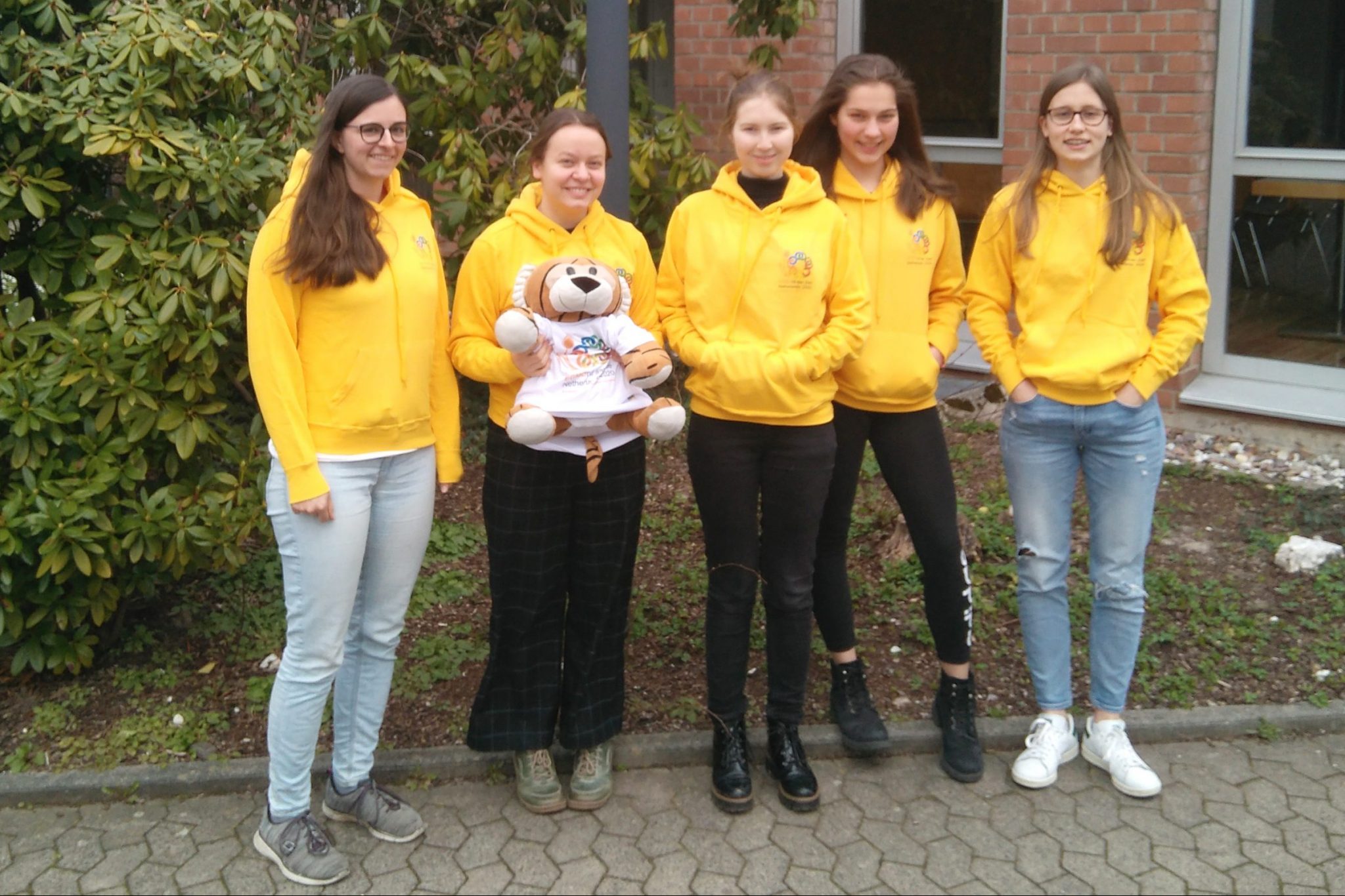 Science Surfers – Naturwissenschaften jenseits von Schule erleben ...